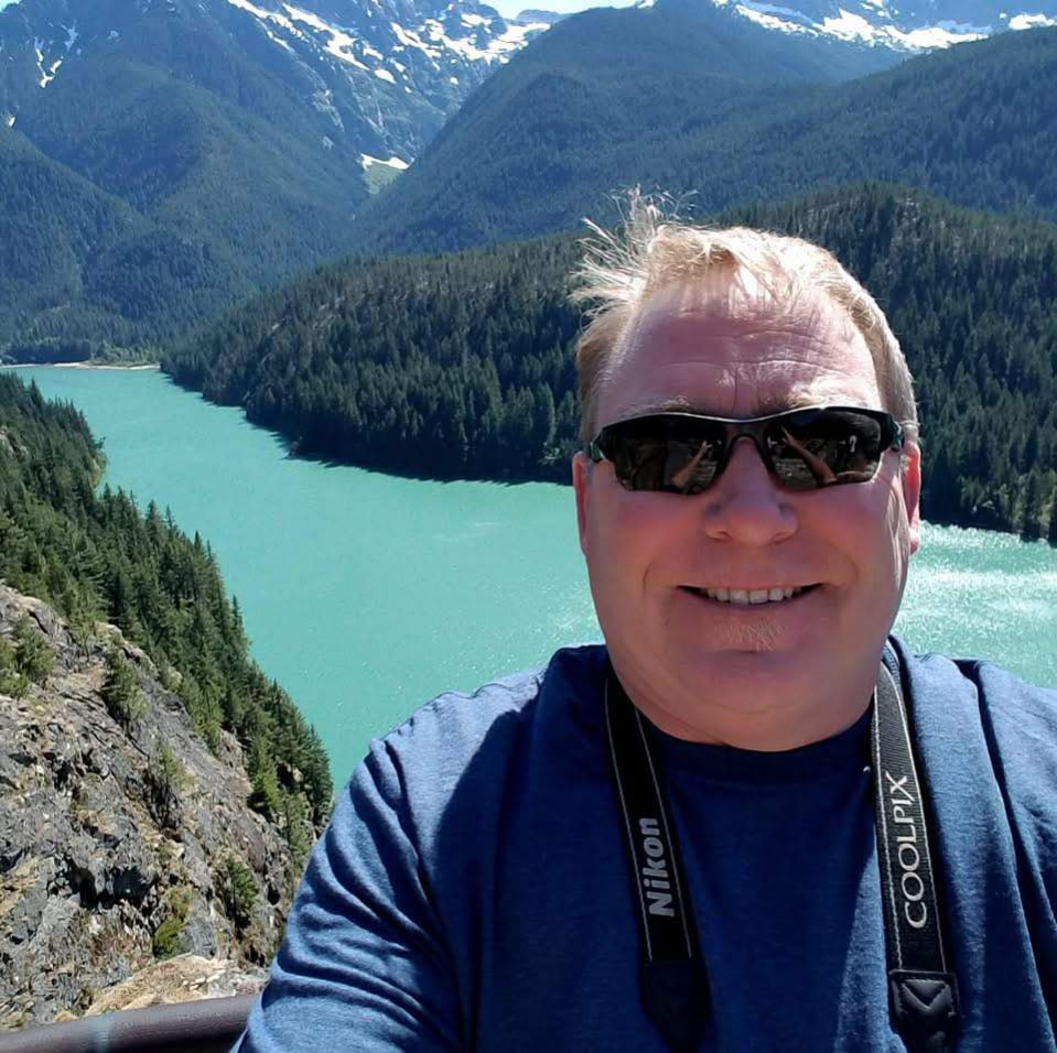 Robert Waters (1964 - 2025)
